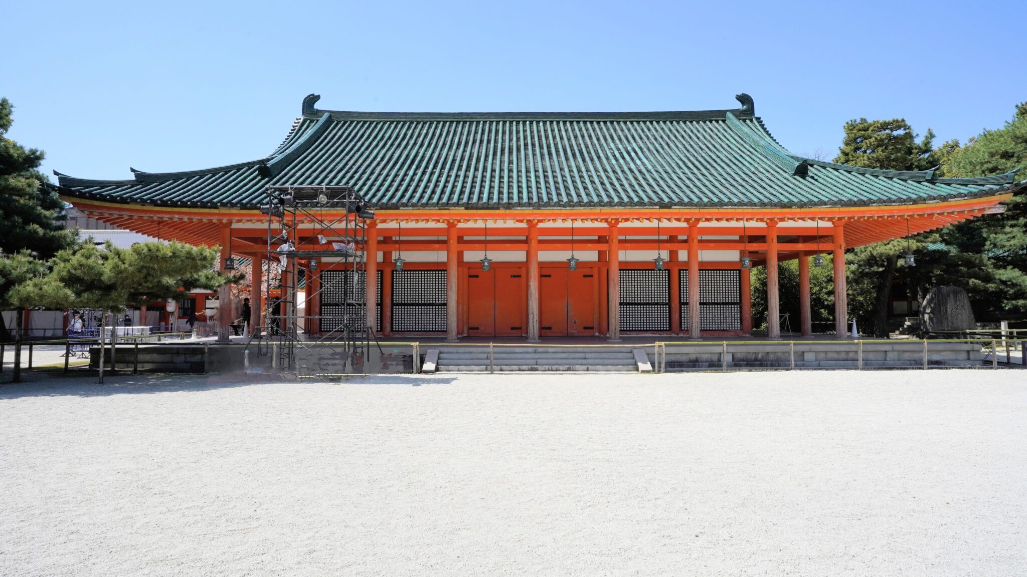 Heian Jingu Shrine | All that you should know before VisitingSeasonal ...